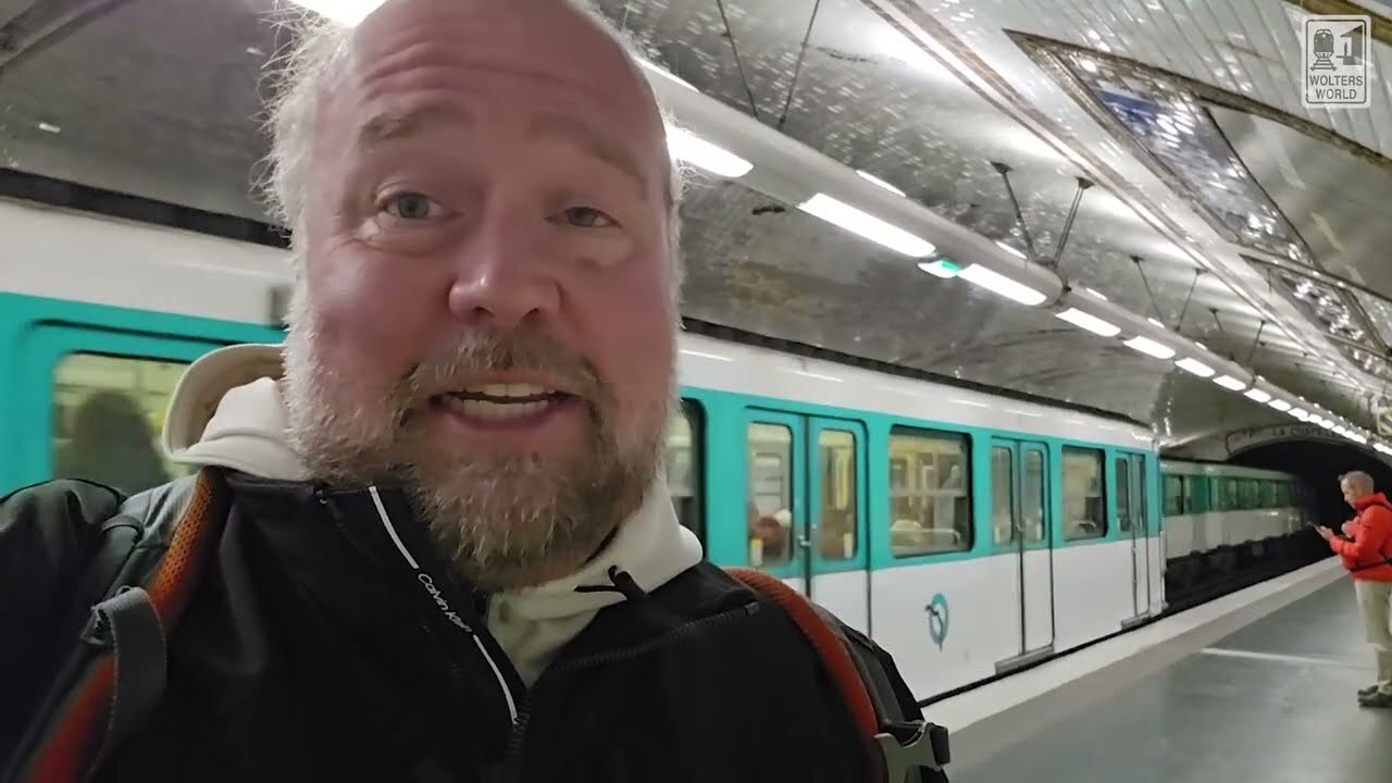 Paris metro tips: Everything tourists need to know