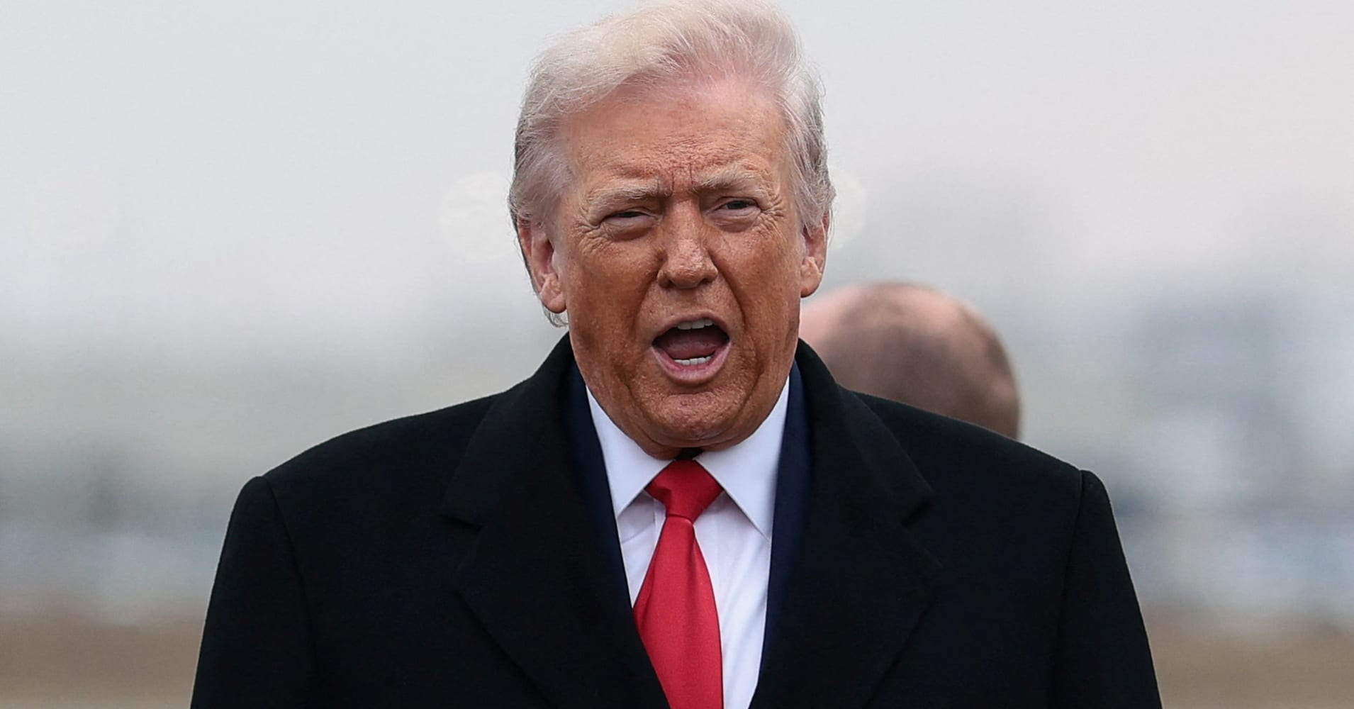 Trump says 8 European nations face tariffs rising to 25% if Greenland ...