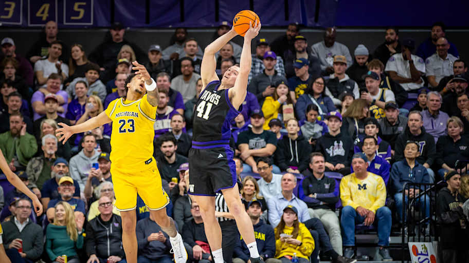 Huskies pick up needed muscle in Ognacevic's return