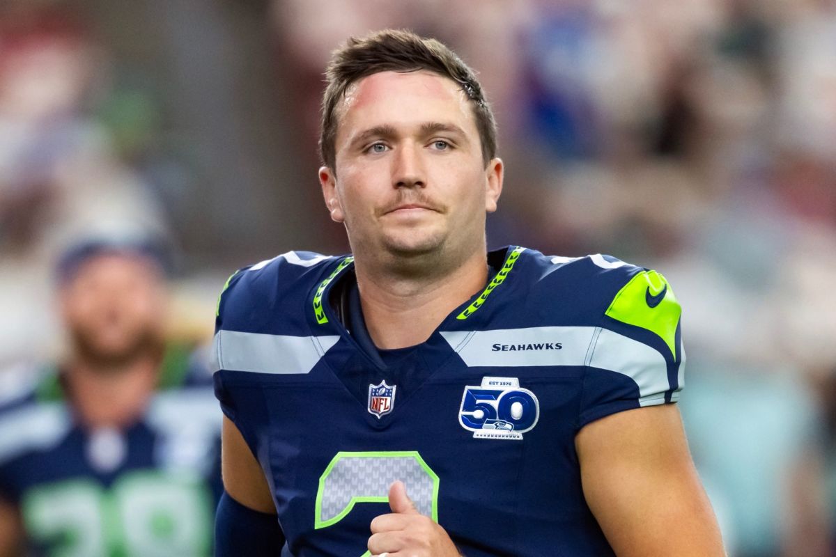 Who is Drew Lock? Seahawks backup QB draws interest amid NFL playoffs