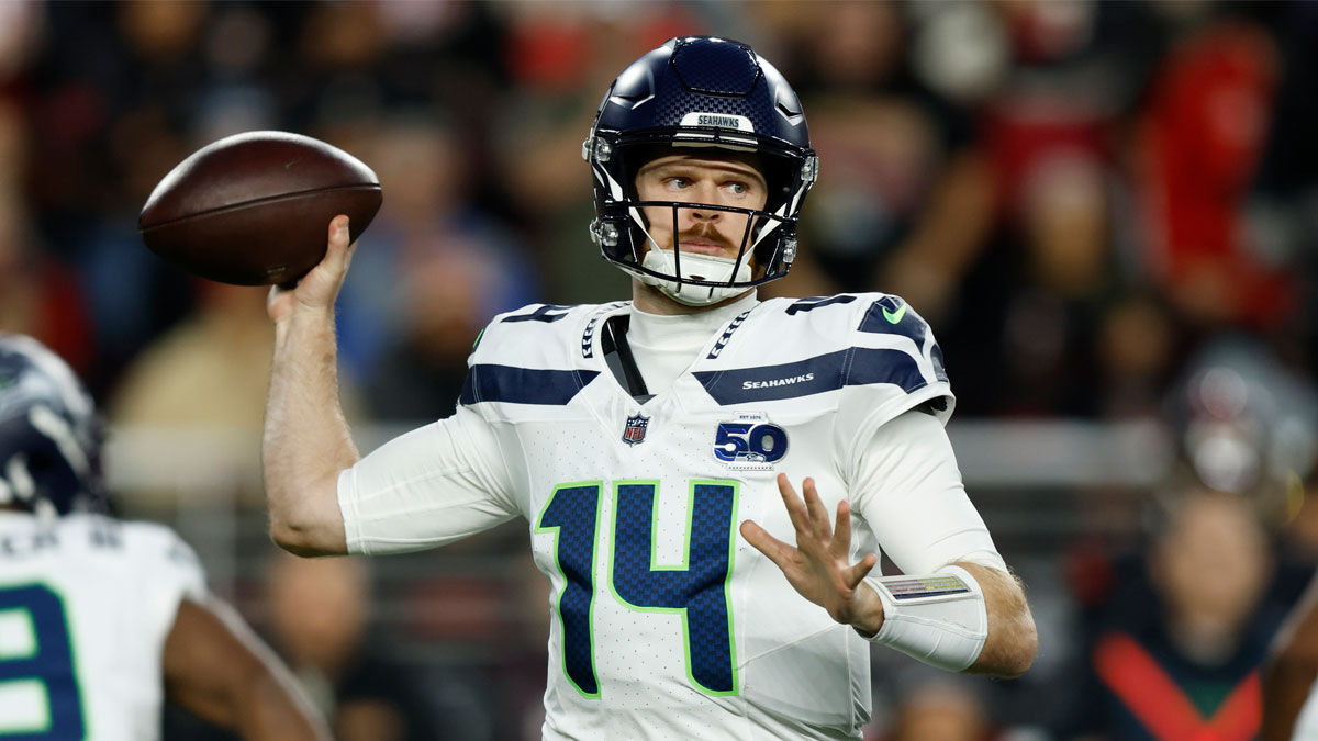 Sam Darnold reportedly hasn't thrown in two days before playoff game vs ...