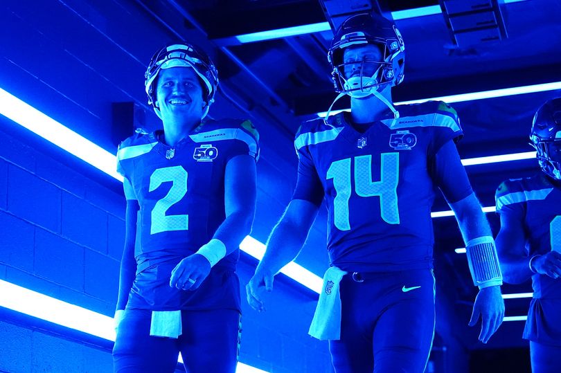 Seahawks leave it late to make Sam Darnold injury decision for 49ers ...