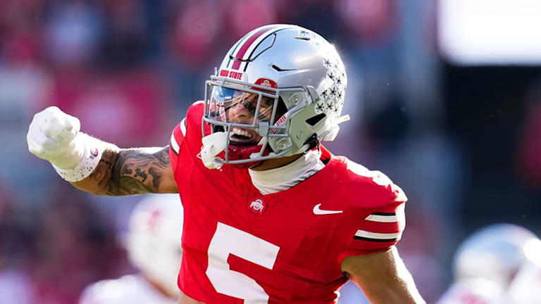 Oregon Ducks add two major transfer portal players