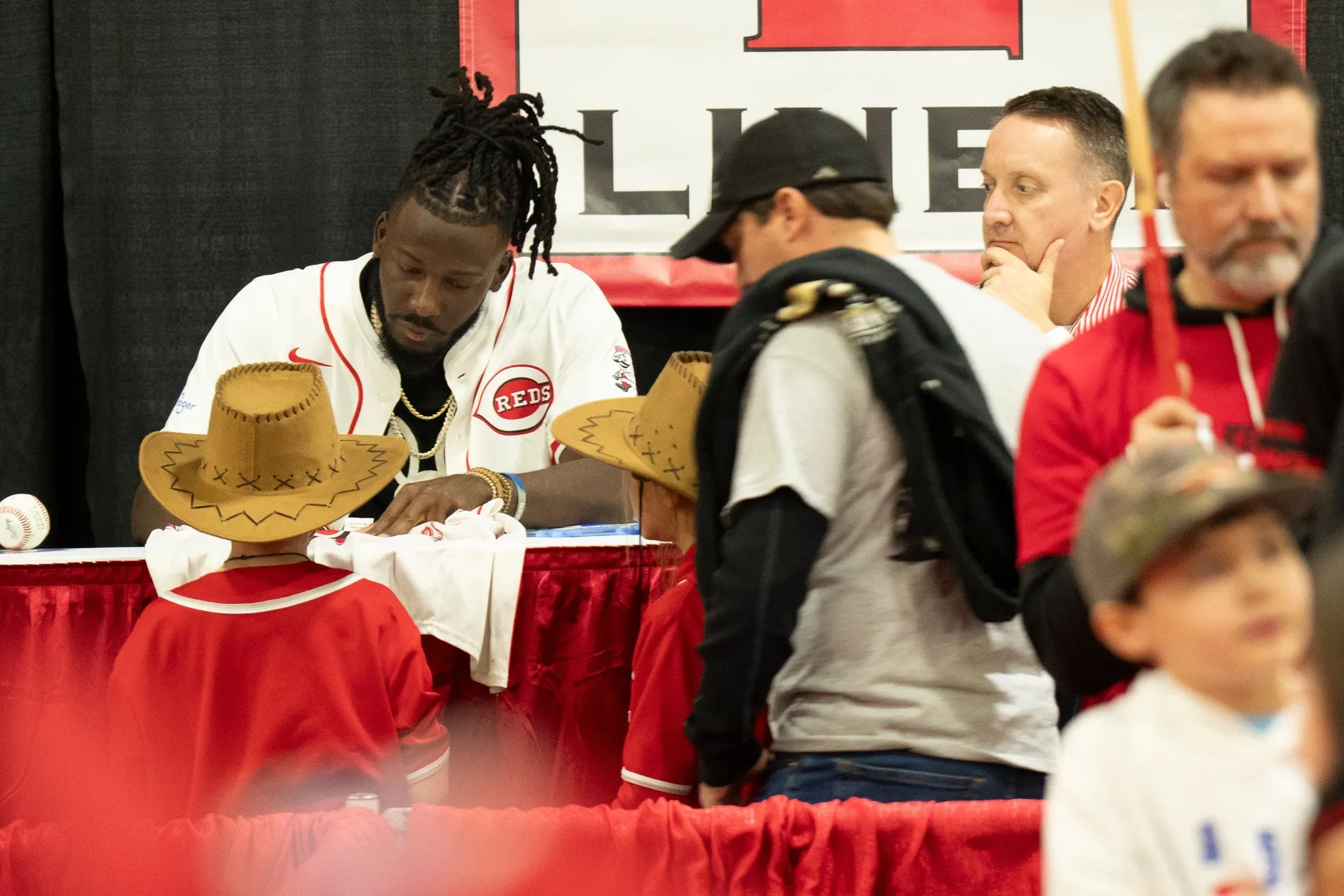 Elly De La Cruz declines Reds extension, betting on bigger payday