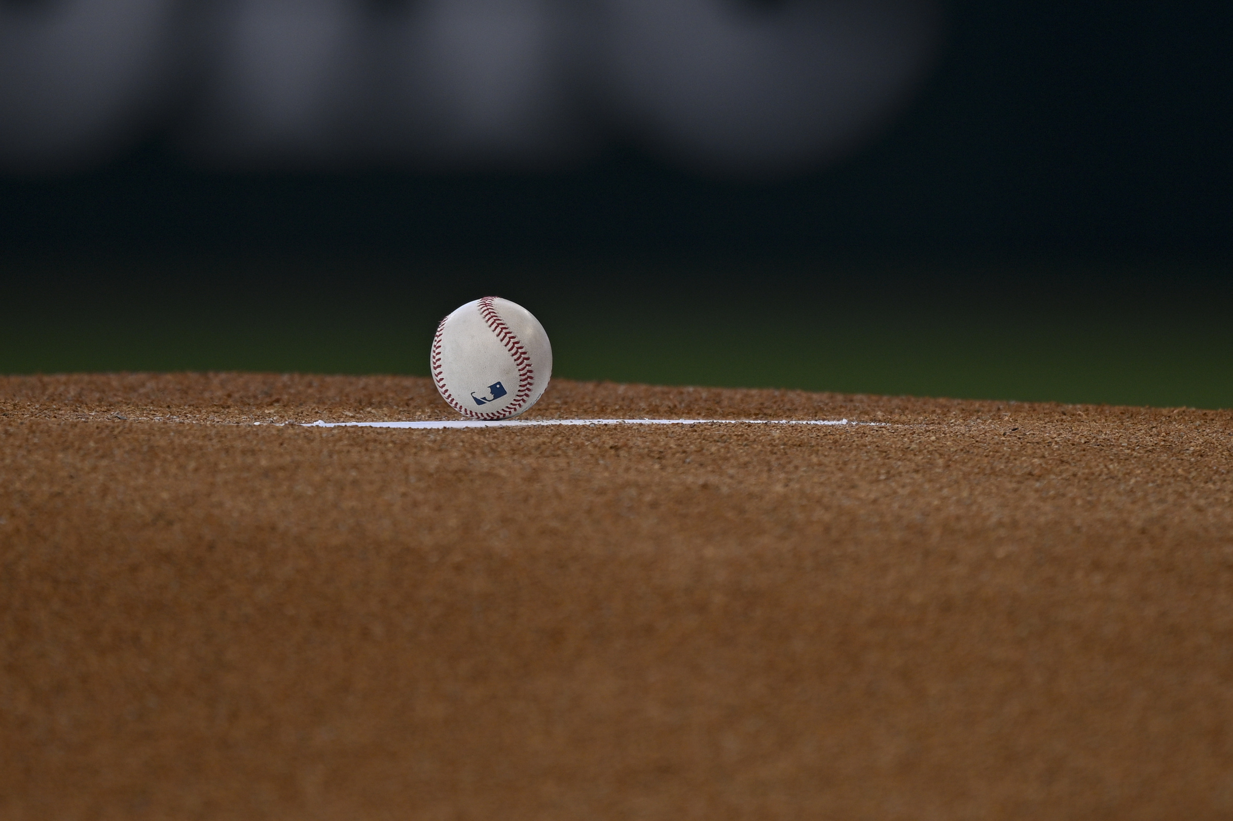 Sung Mun Song to miss four weeks recovering from oblique injury