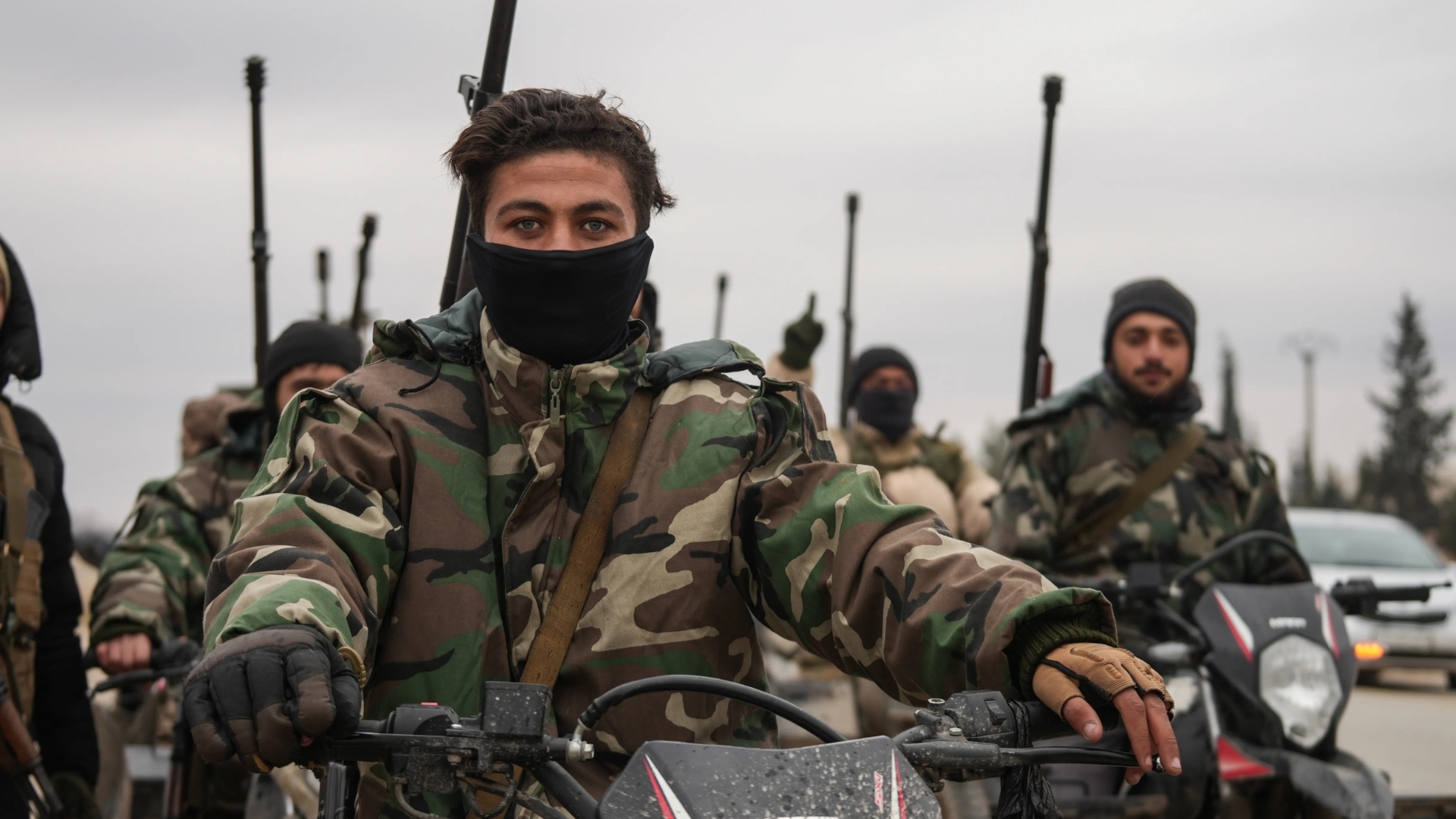 Shelling in Raqqa province amid fast-moving situation: AJE correspondent