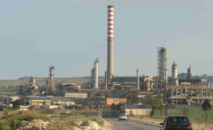 Lukoil deve tornare alla raffineria di Priolo. Ma Isab non ci sta ...