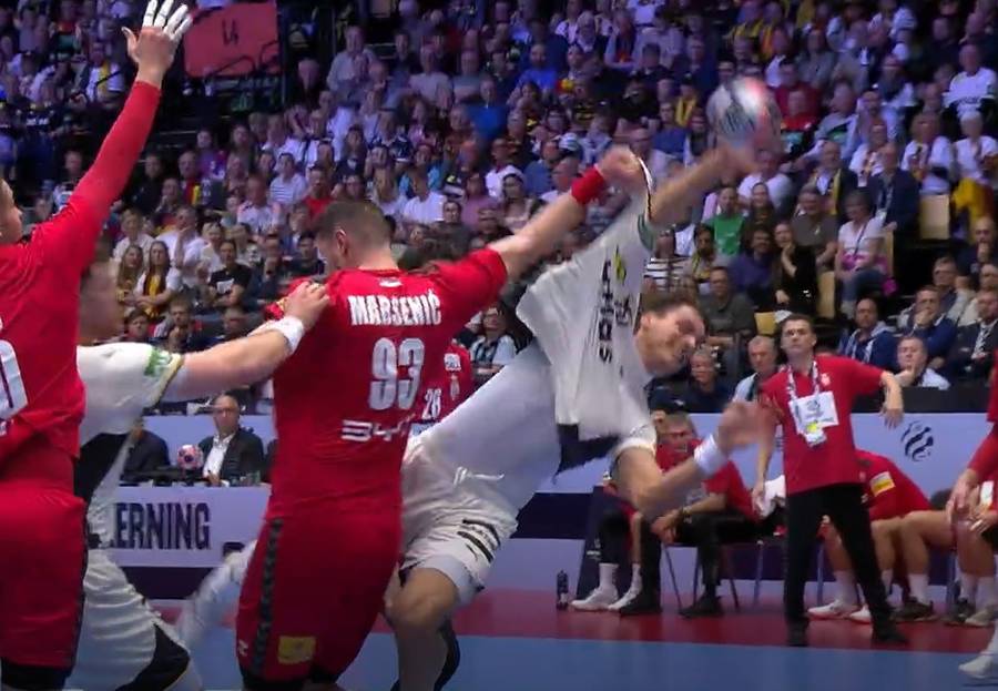 Heulsusen-Geste sorgt für Empörung