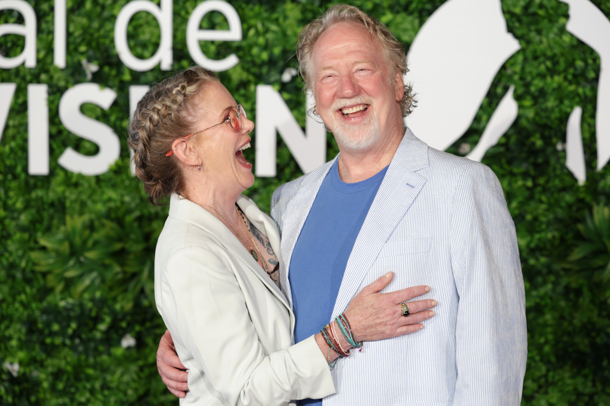 Melissa Gilbert begs court to protect 'sweet husband' Timothy Busfield ...