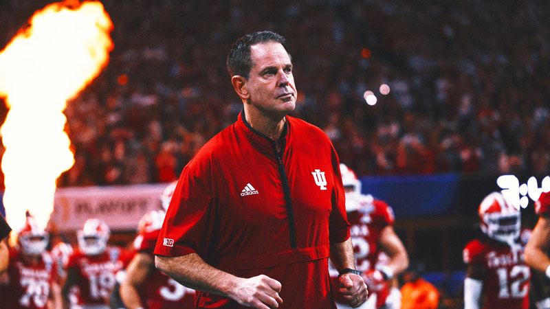 Indiana Hoosiers head coach Curt Cignetti on going pro: 'I'm not an NFL ...