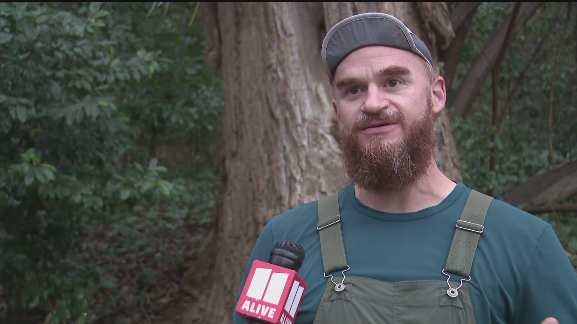 Volunteers honoring Dr. Martin Luther King Jr. across metro Atlanta