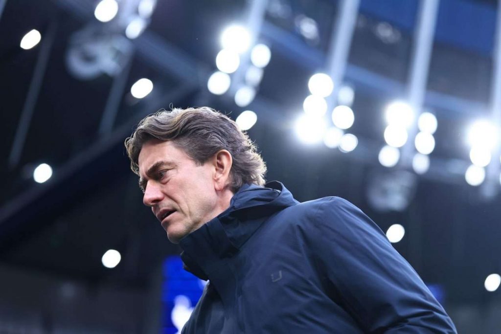 Tottenham-fanit buuasivat Thomas Frankille – tanskalaisluotsi vertasi ...