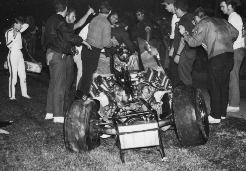 Carspotting: The other four-motor funny car