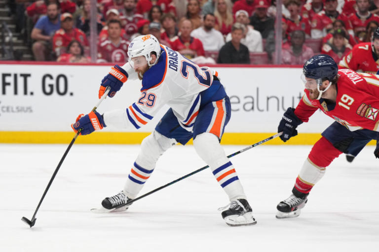 Edmonton Oilers star to step away from team