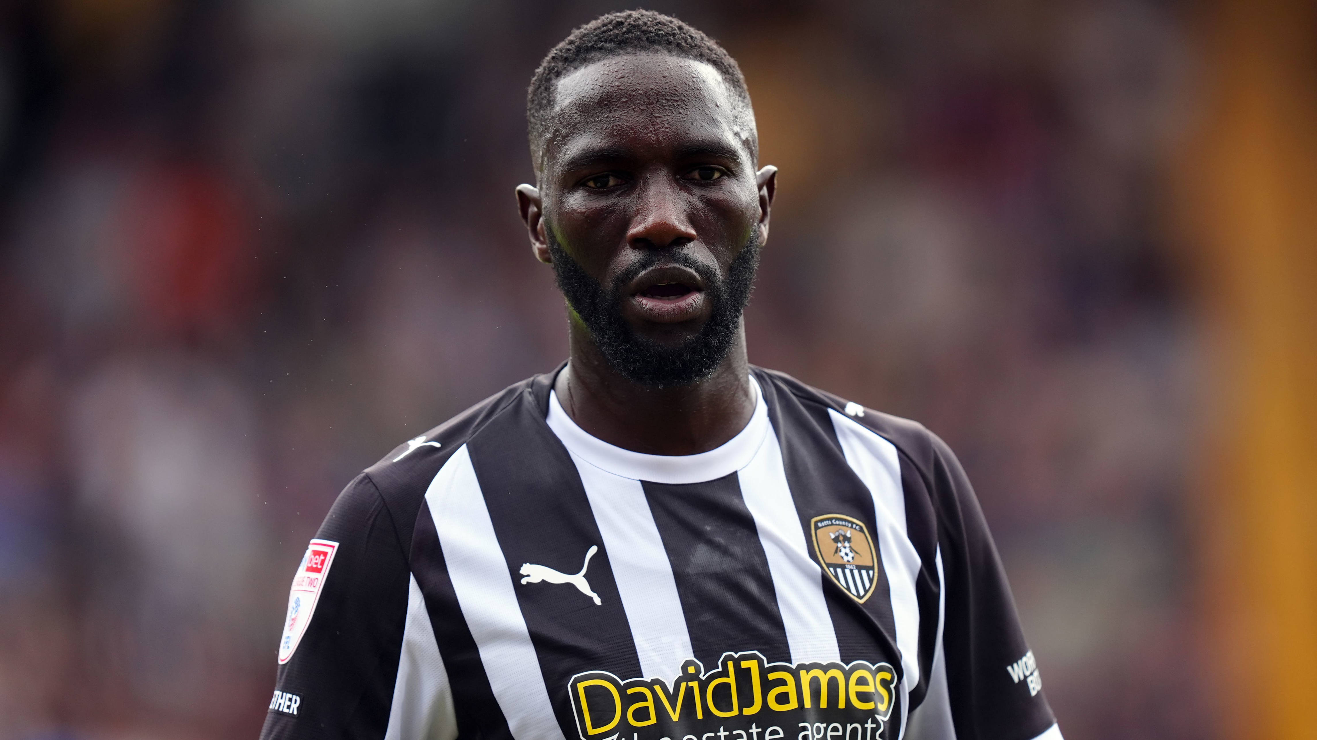 Jodi Jones and Alassana Jatta score as Notts County beat 10-man Crawley