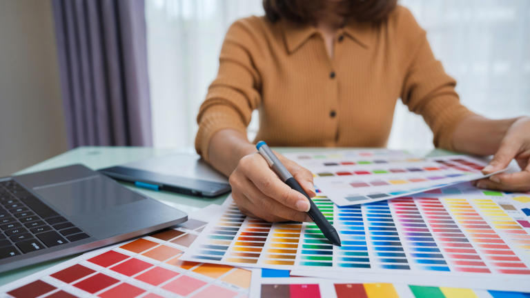7 signs you have a deep winter color palette, according to a color analyst
