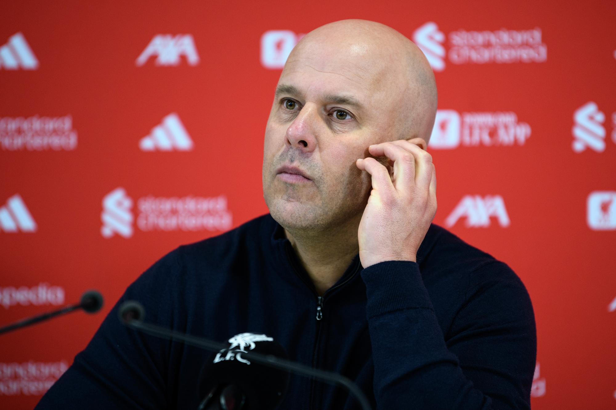 Arne Slot responds to Liverpool boo boys after being held at home by ...