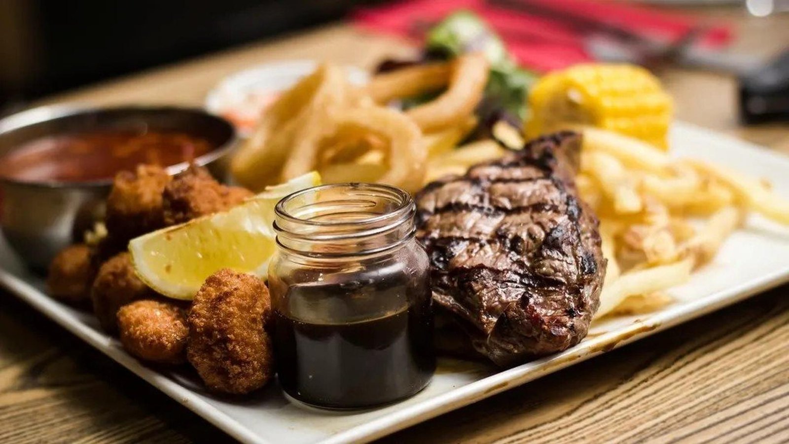 Study finds the nations' where people linger longest over dinner