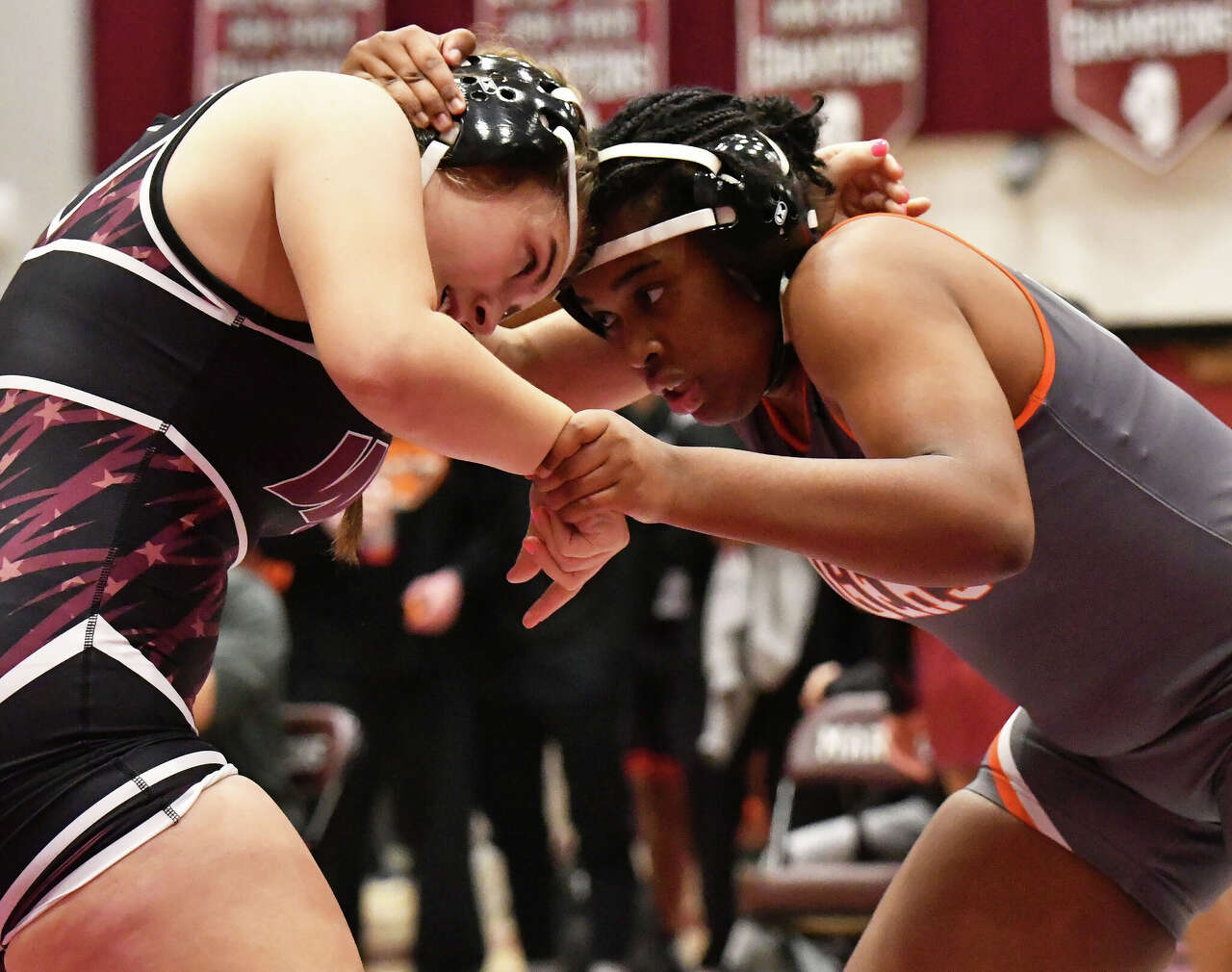 Victoria White stays perfect, Tigers take fourth at West