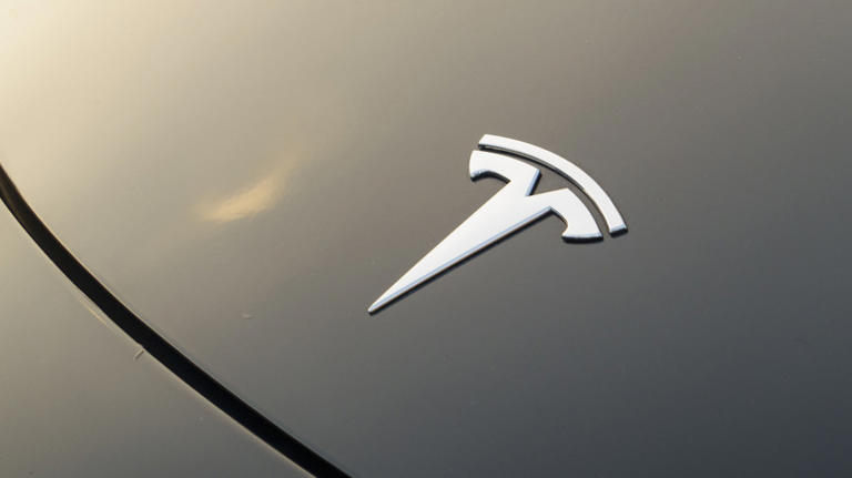 9 pros and cons of buying a used Tesla