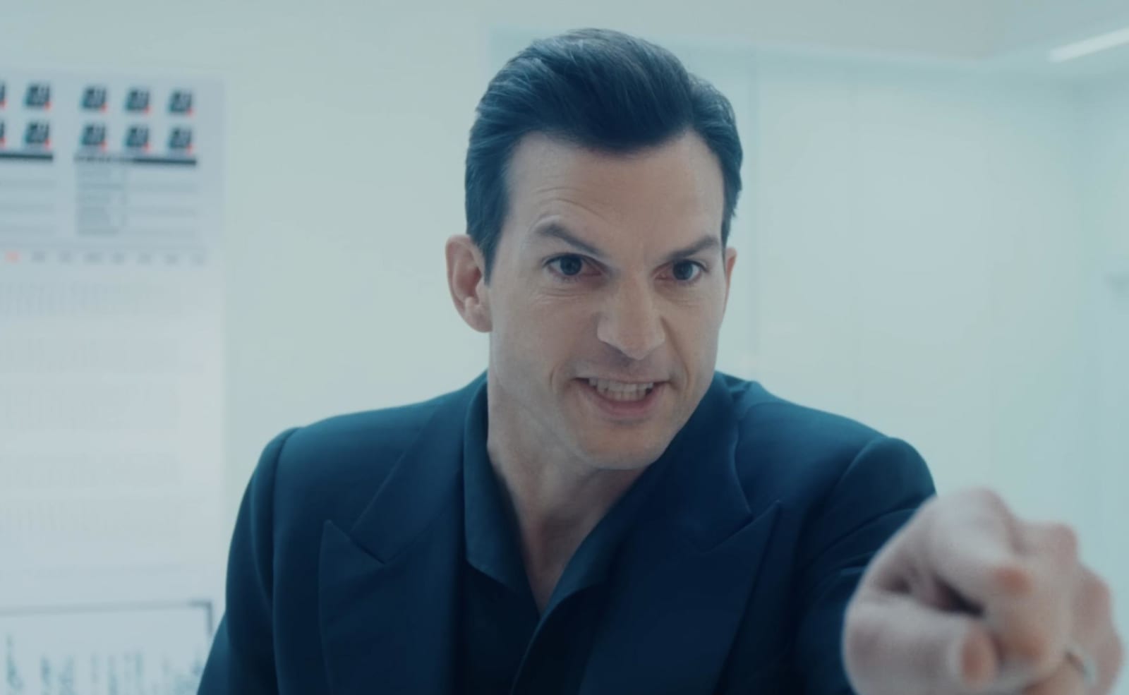 Ashton Kutcher facing Hollywood 'exile' as The Beauty Series becomes ...