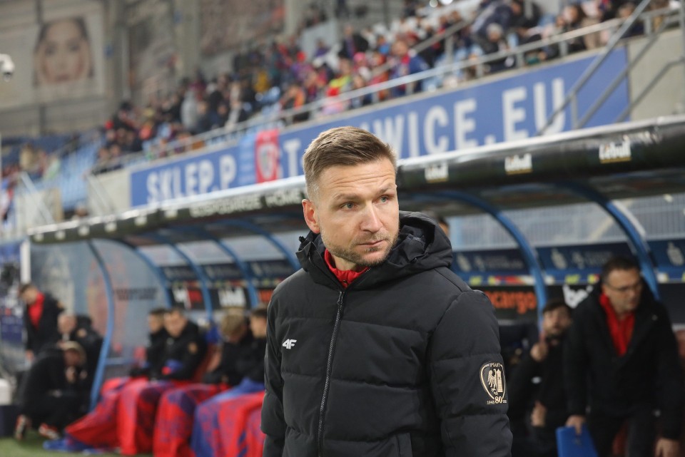 Piast Gliwice w Hiszpanii zremisował z zespołem Bartosza Slisza i ...