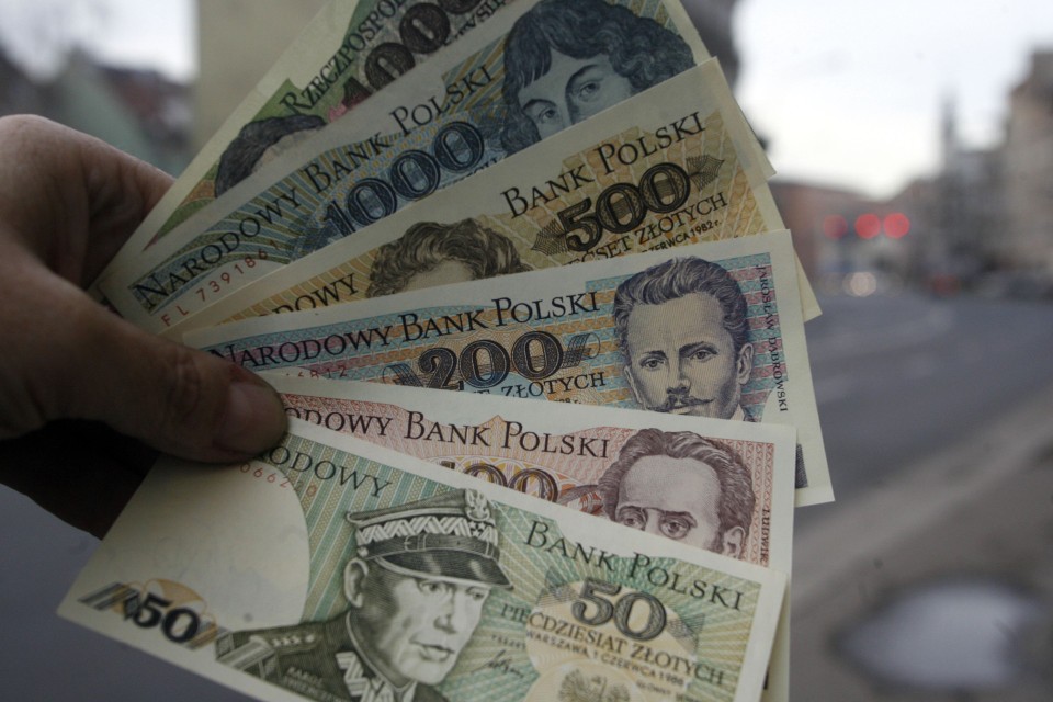 Takie stare banknoty i monety warte są krocie. Peerelowskie skarby w ...