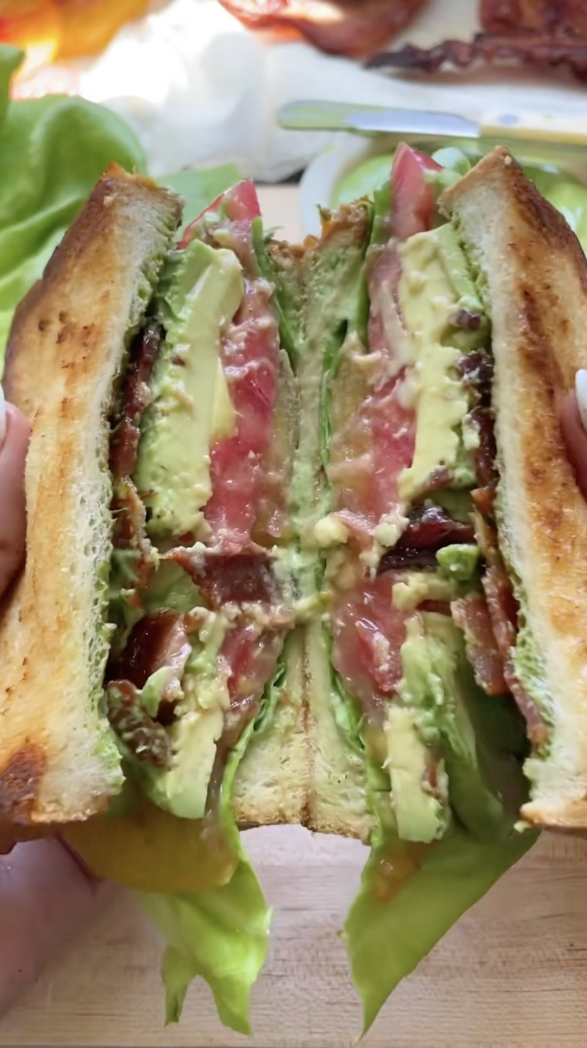 Delicious BLAT sandwich recipe | Easy dinner ideas