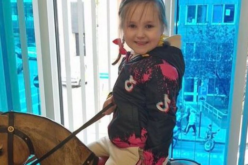 Little girl with stage four cancer targets unusual record - with 8,000 ...