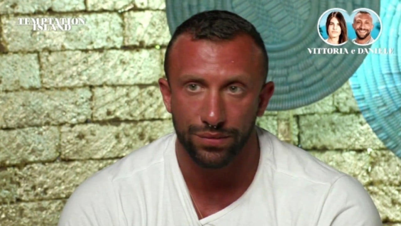 Temptation Island, Daniele De Bosis contro Nilufar Addati: "Quello che ...