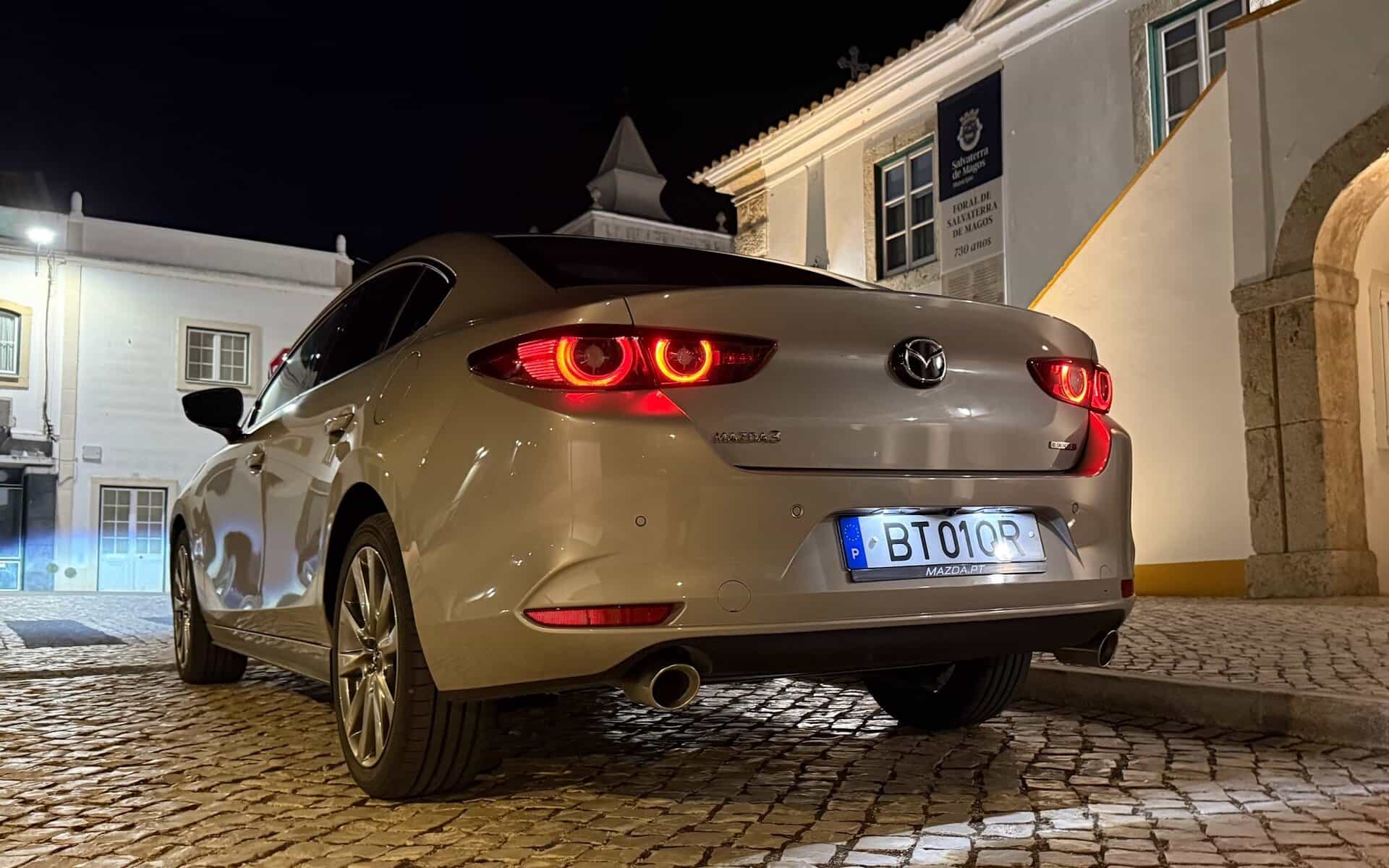 Porque é que os carros são tão caros em Portugal?