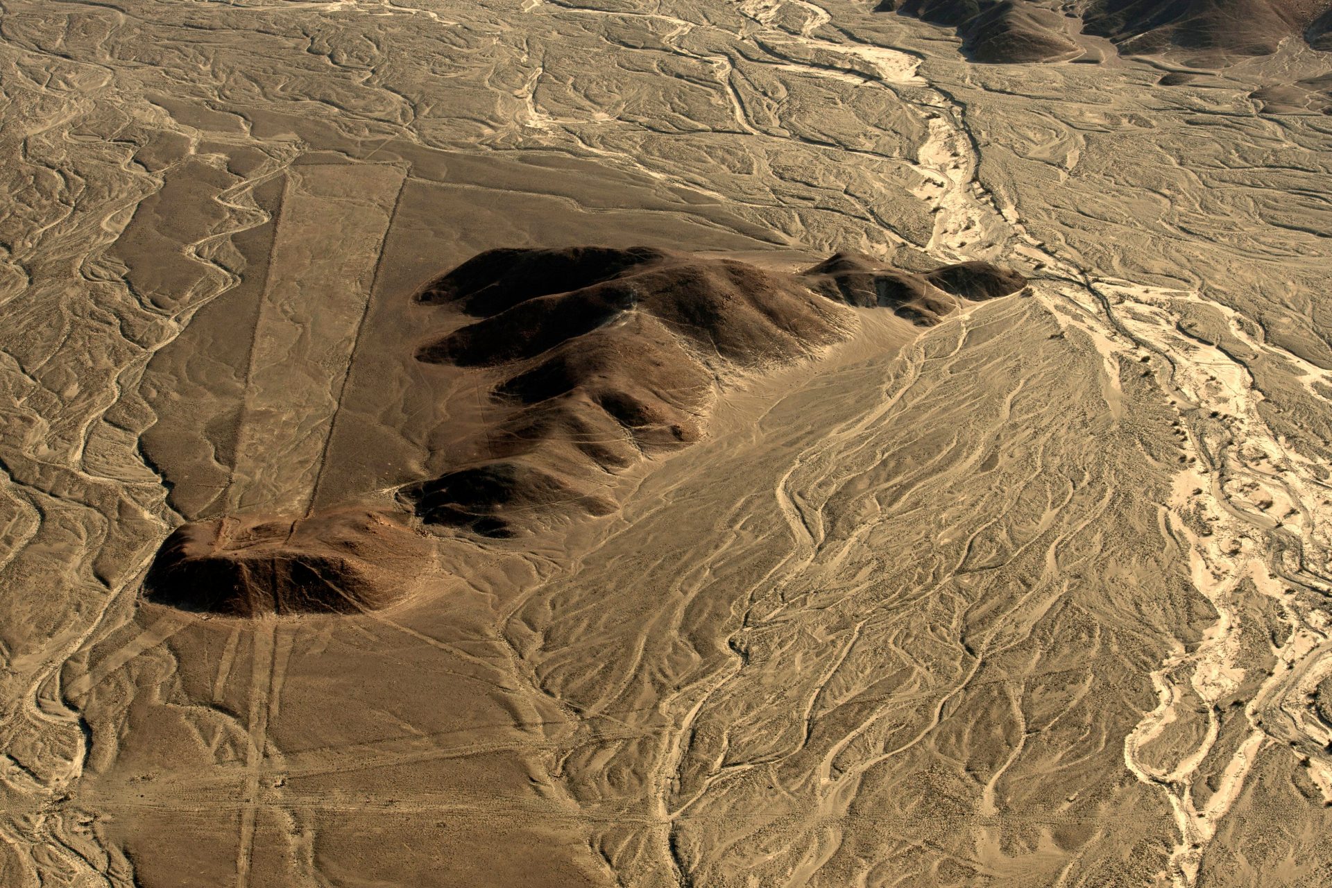 Origen nazca: entre caminos sagrados y plegarias al cielo