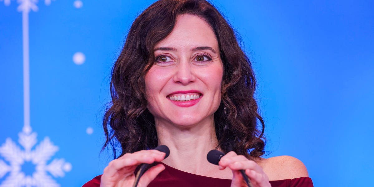 Isabel Díaz Ayuso firma su mejor estilismo hasta la fecha con la ...