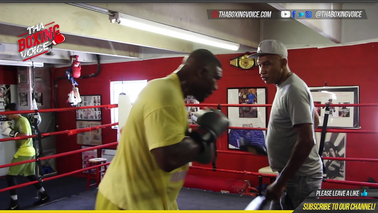 🇺🇸Greg Corbin doing targeted mitt work in Florida @ Stacy Boxing Club