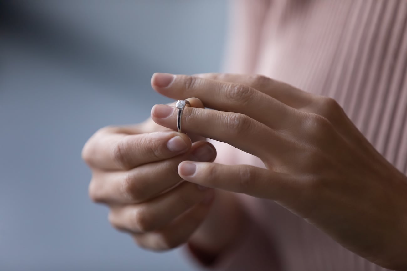 Une honte! : Le fiancé meurt quelques mois avant le mariage, la salle ...