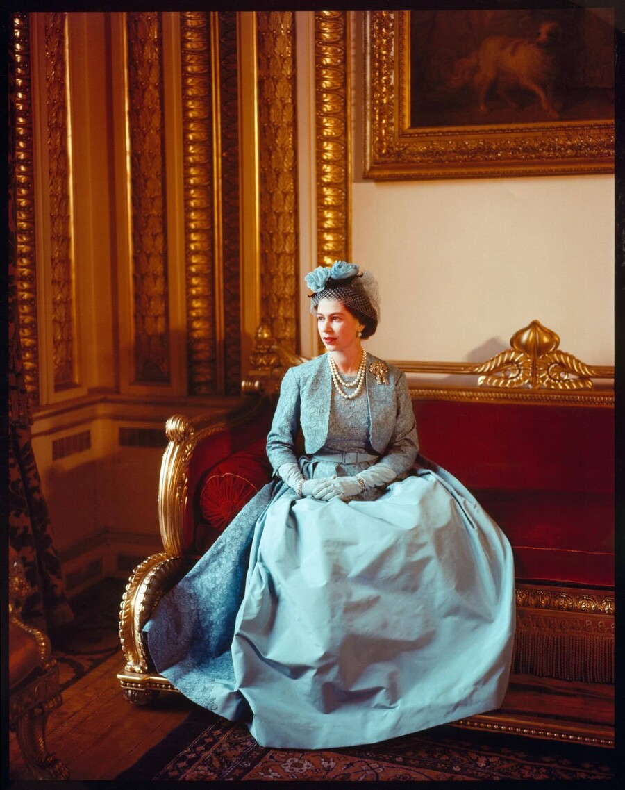 Queen Elizabeth II her life in style: Η μεγαλύτερη έκθεση για τη ζωή ...