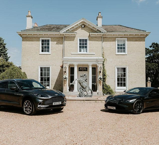 Tycoon sues a parish for £1.6M for stopping him turning his mansion ...