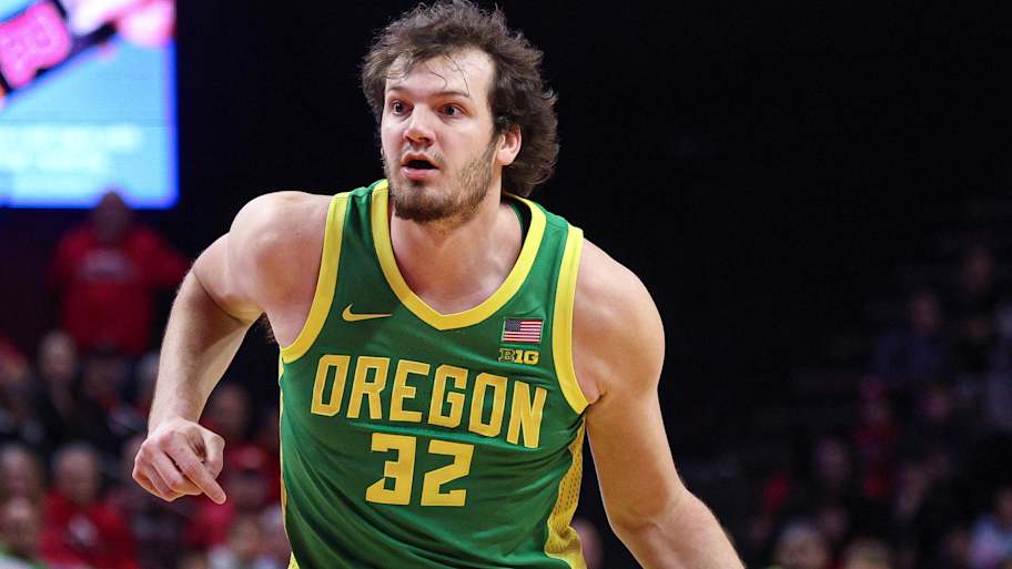 Injuries derailing Oregon Ducks' basketball season
