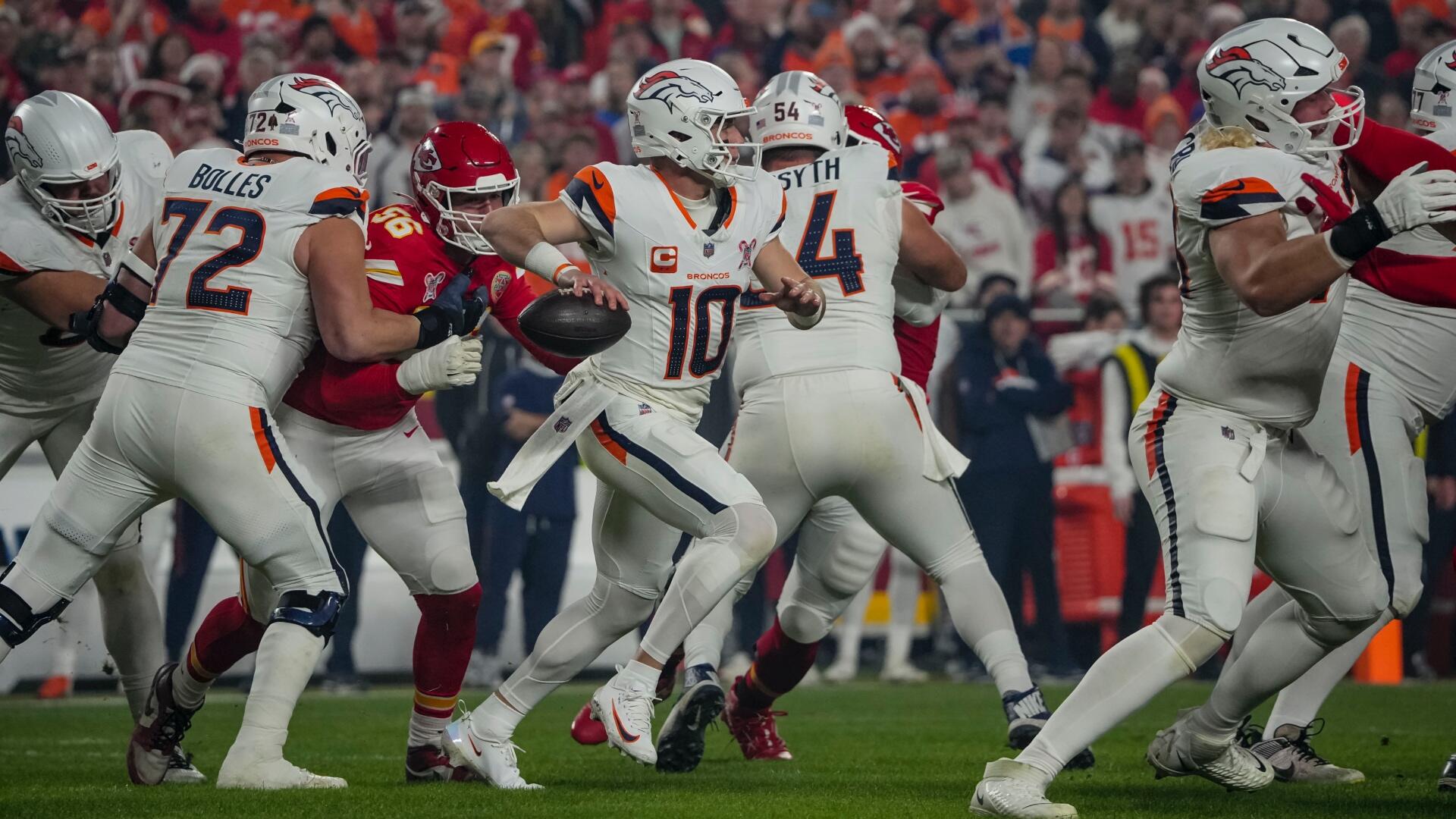 2026 NFL divisional round odds, bracket picks, score predictions ...