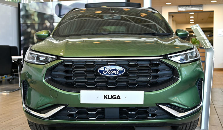 Ford issues urgent warning for one of its best-selling hybrid cars