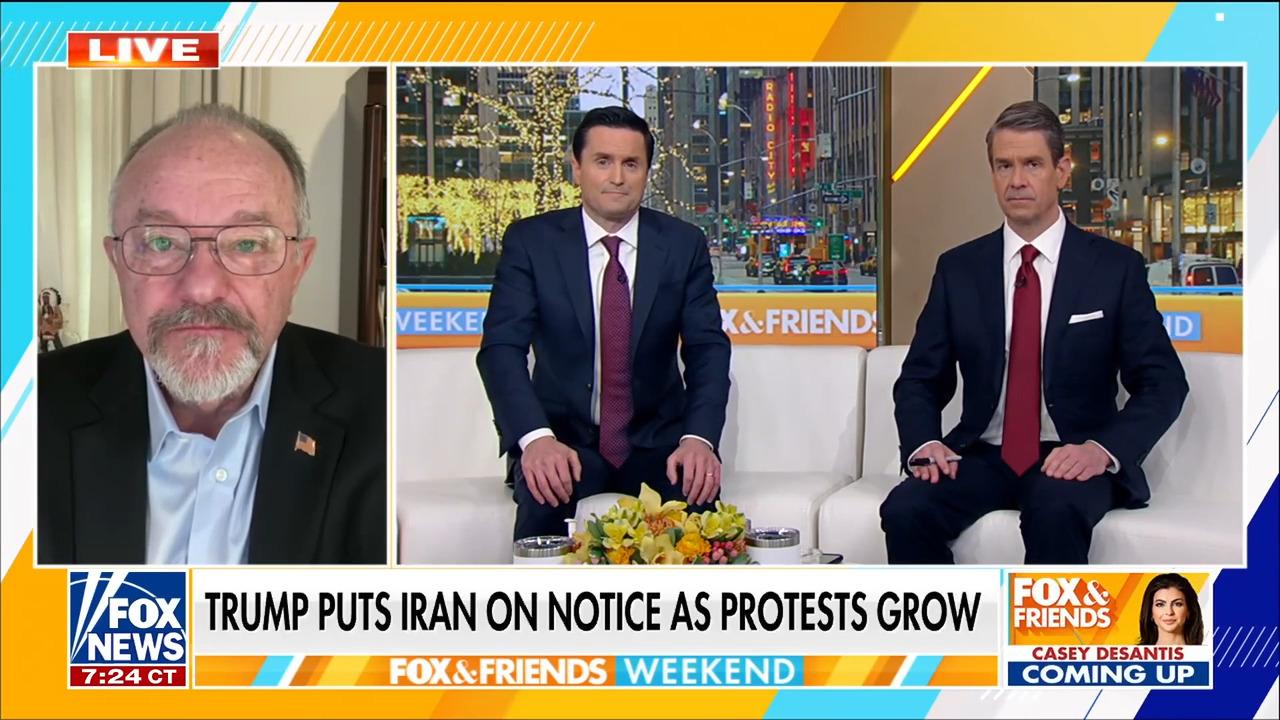US general says Iran is in a 'bad place' as protesters 'rise up'