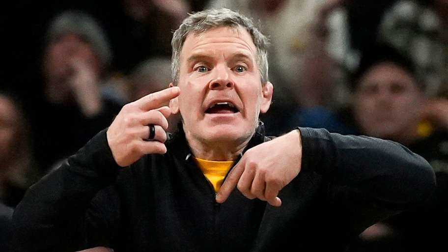 Iowa fans react to embarrassing dual vs. Penn State