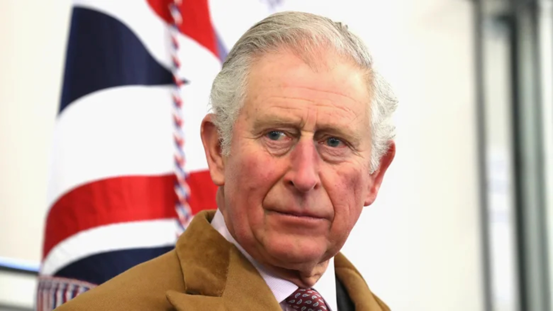 Who in the royal family loses the most when Charles dies?