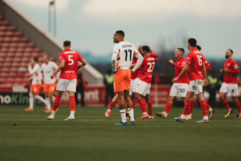 Barnsley 2-1 Blackpool: Seasiders suffer late loss as 2026 woes continue