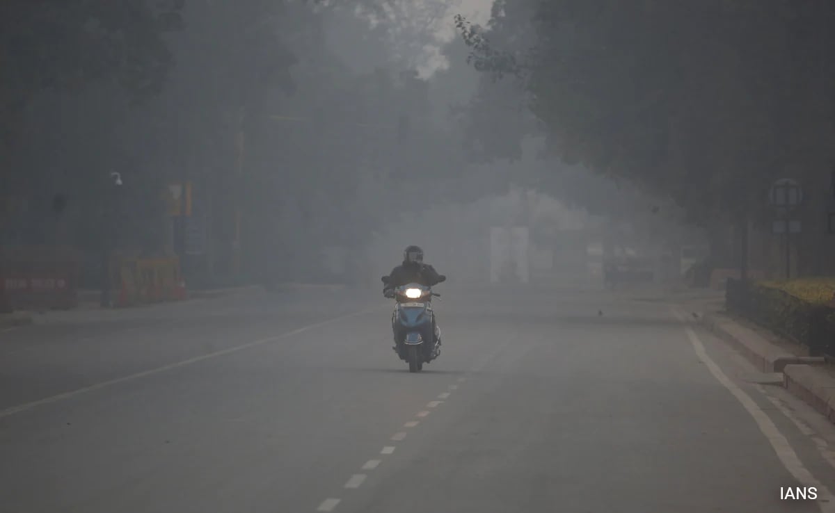 Delhi records minimum temperature at 4.4 degrees Celsius: Weather Office