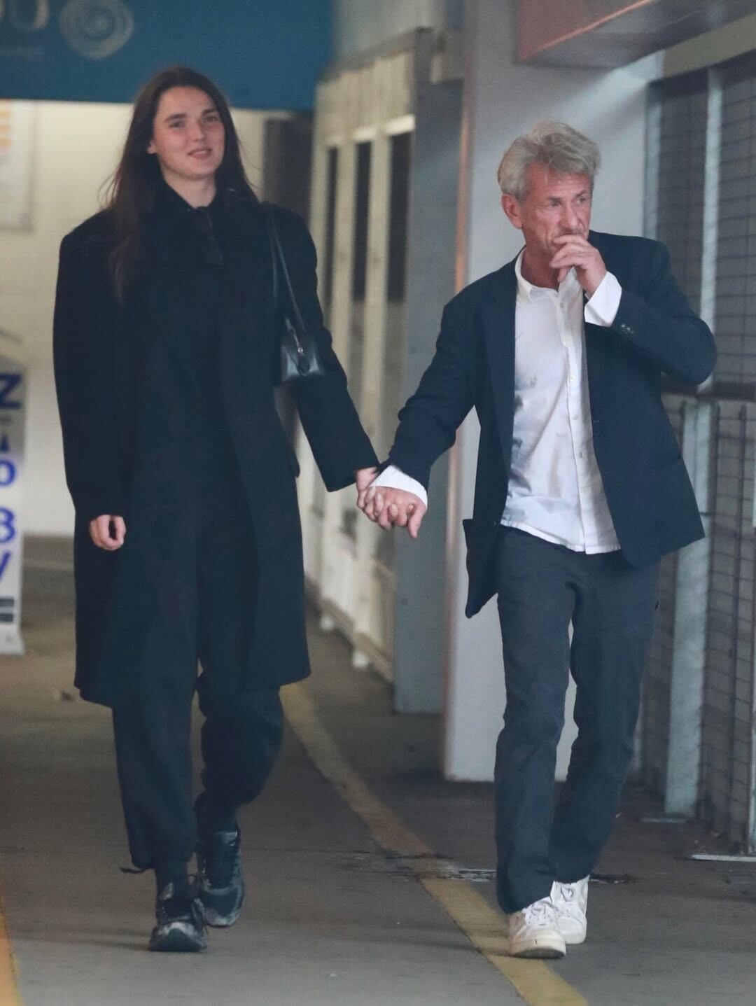 Sean Penn spotted with 35-year-younger girlfriend