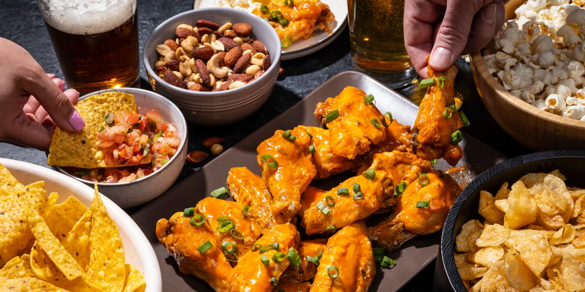 The big game's messiest food just got a ramen makeover