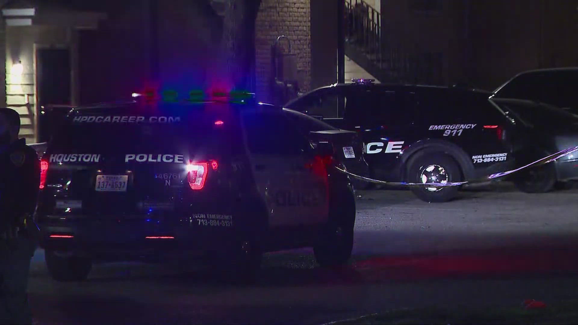 Police searching for suspect after woman shot to death at Houston apartment