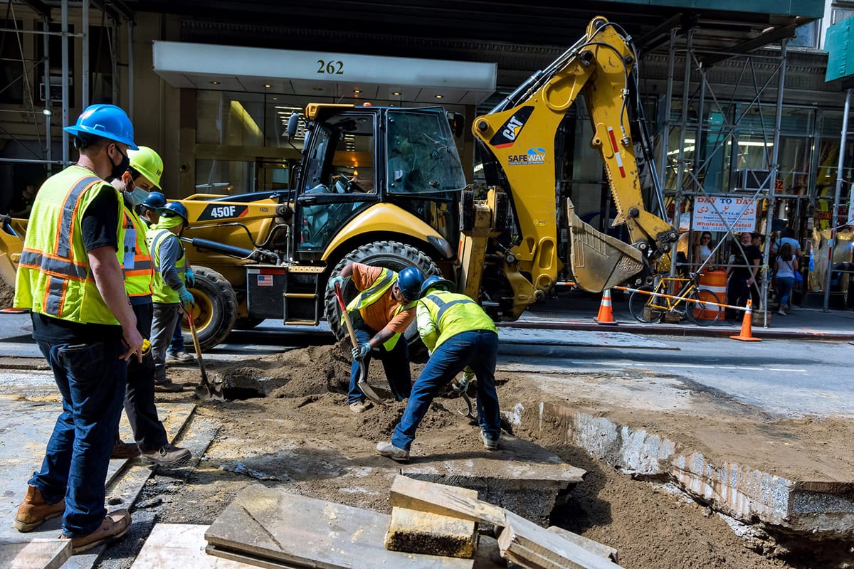 Manual work money: 11 blue-collar jobs with high paychecks