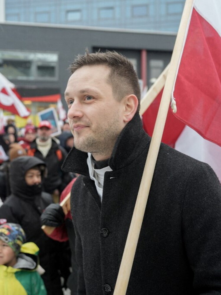 Proteste a Nuuk e Copenaghen contro l’annessione USA della Groenlandia